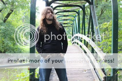 Anthony Lipari (Vocals)